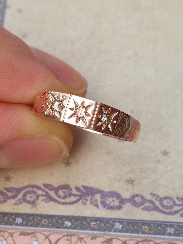 Gypsy Star Champagne Diamond Band | LUNESSA